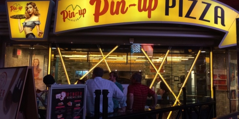 Pin-Up Pizza Restaurant Las Vegas - Planet Hollywood - Deals & Info ...