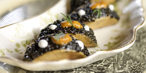 Rose. Rabbit. Lie Restaurant Las Vegas - Cosmopolitan - Deals & Info ...