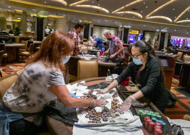 How Do Casinos Clean Their Gambling Chips? | Las Vegas Advisor